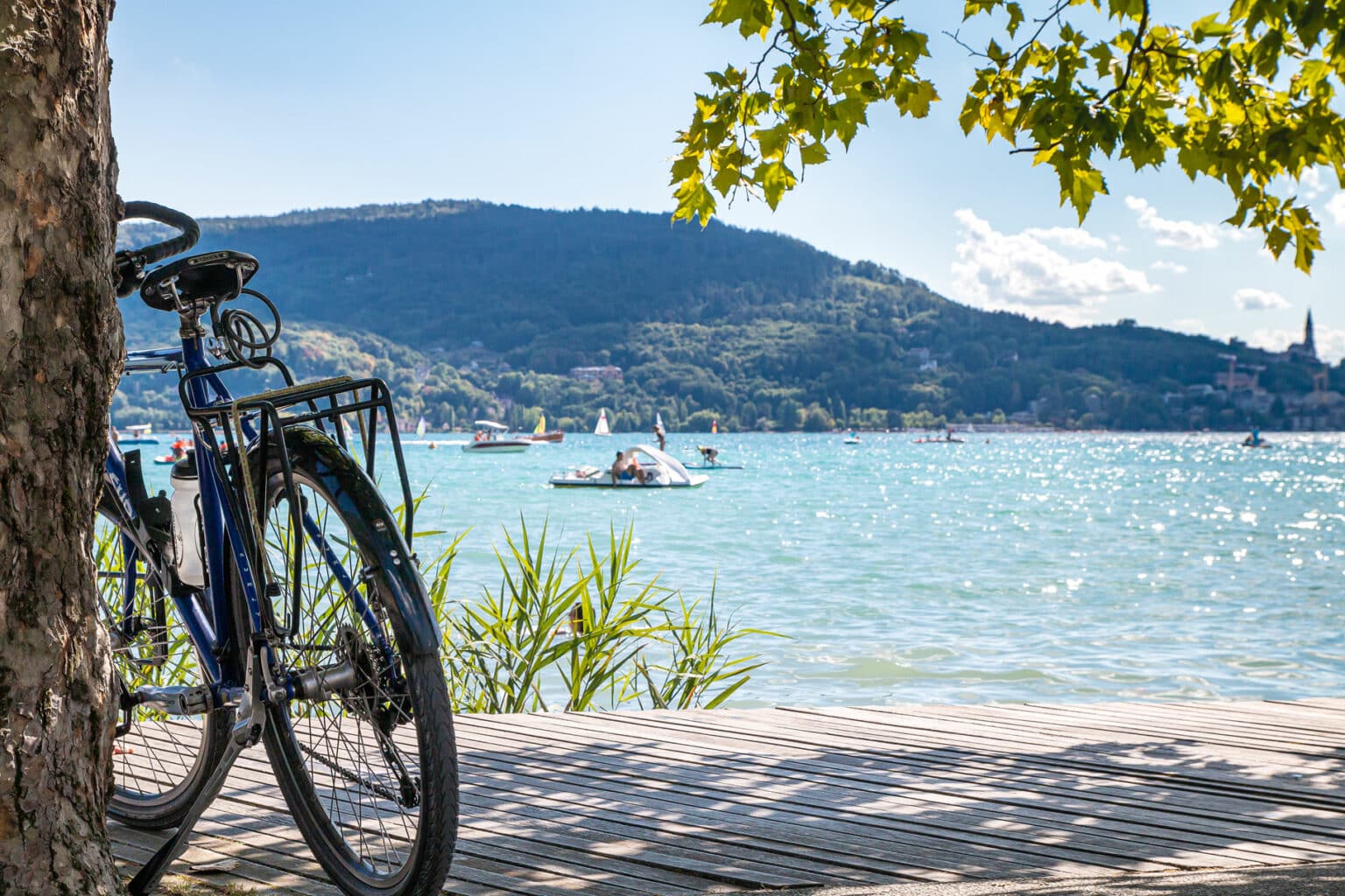Le tour du lac d'Annecy à vélo par la piste cyclable - Alti-Mag